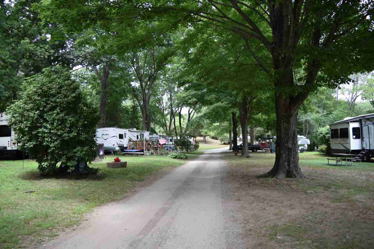 Campgrounds near Westerly RI - Ross Hill RV Park